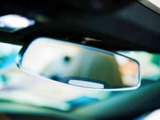 Auto-Dimming Mirror Guide: What They Are & How They Work! | Vehicle Answers