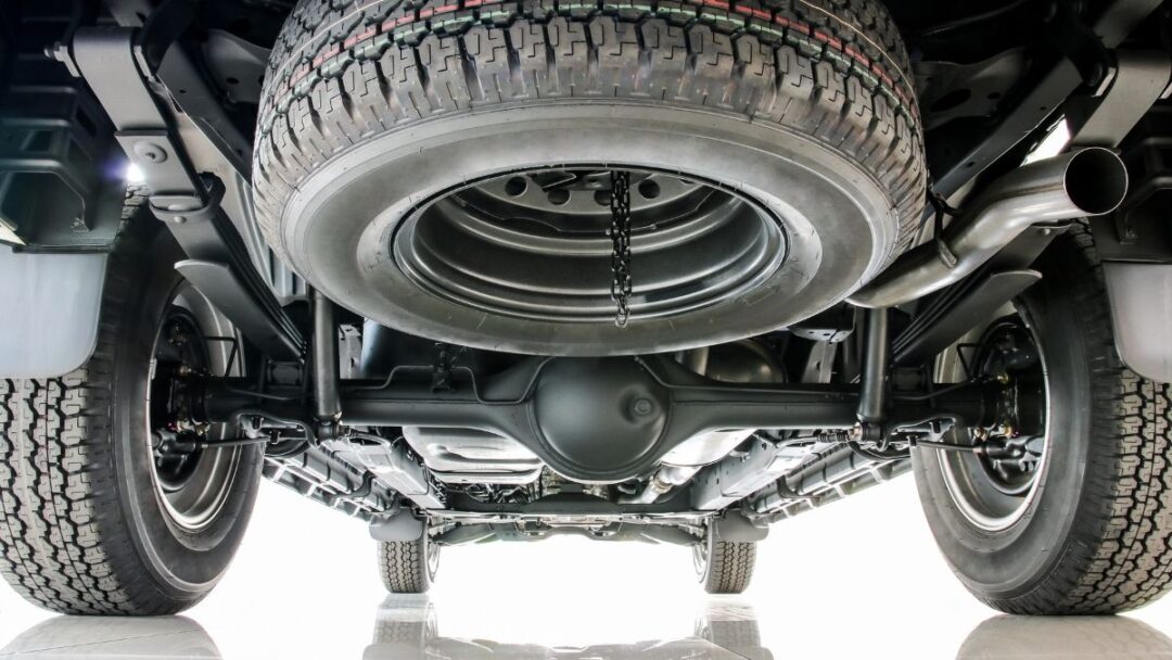 How Many Axles Does a Car Have? The Simple Answer! | Vehicle Answers