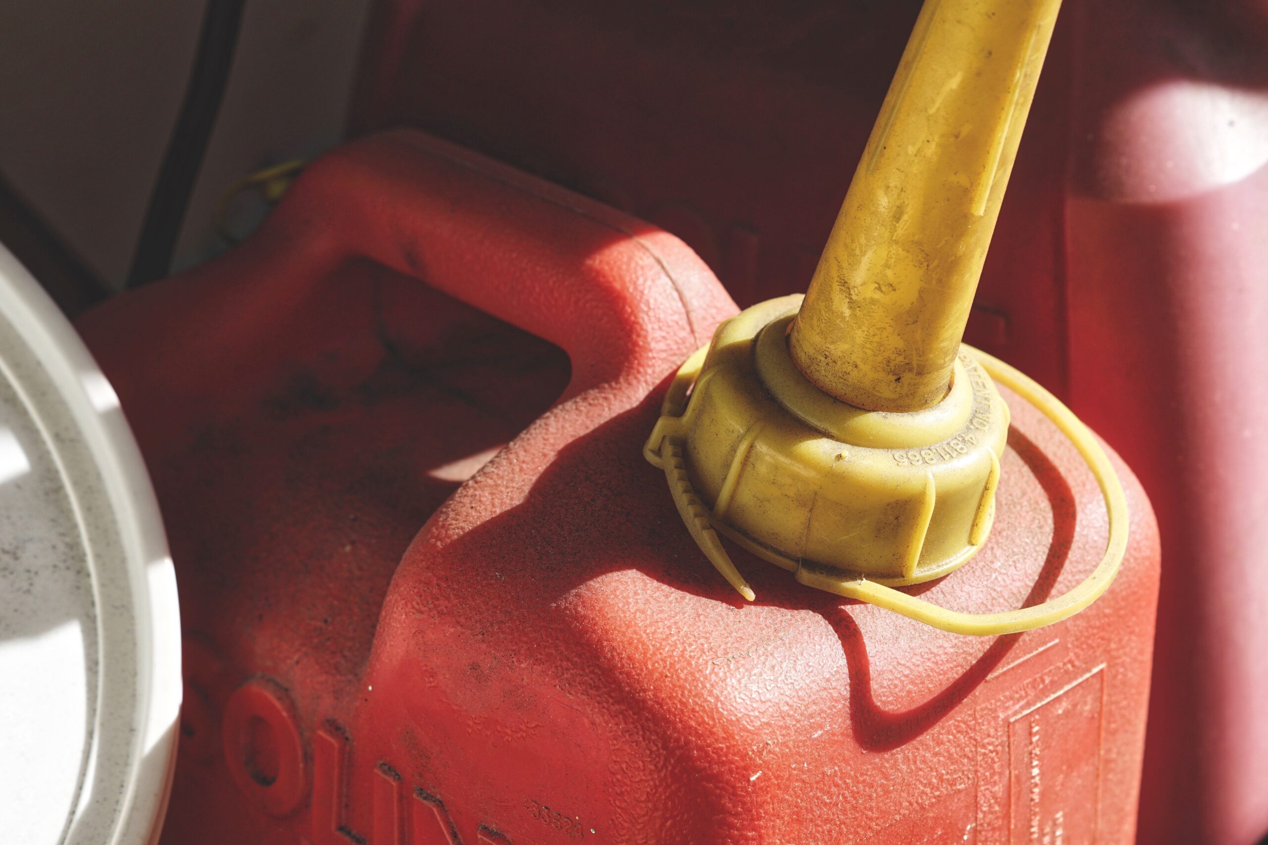 How to Open a Gas Can | Vehicle Answers